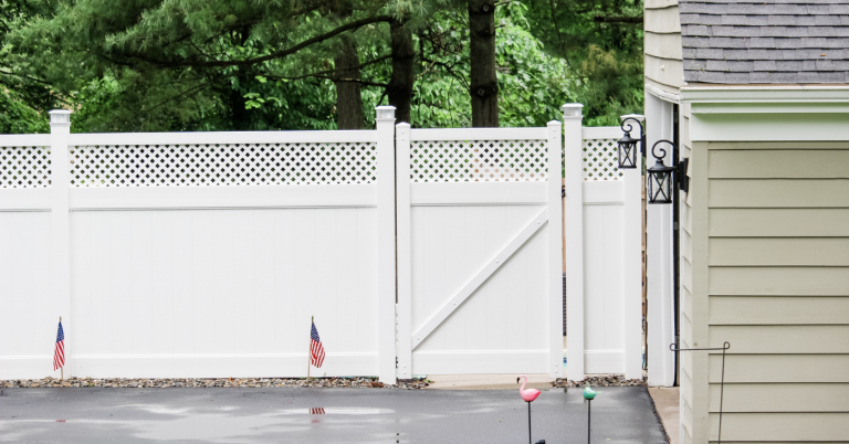 Tall Fences You Can Bring to Your Backyard | High Fence Ideas for Privacy